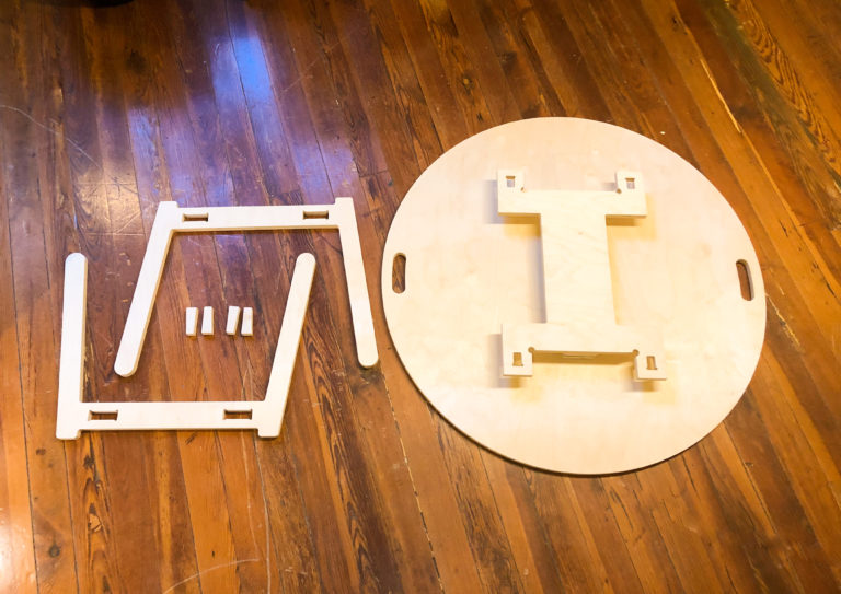 Notch Table - DEZAIN.io